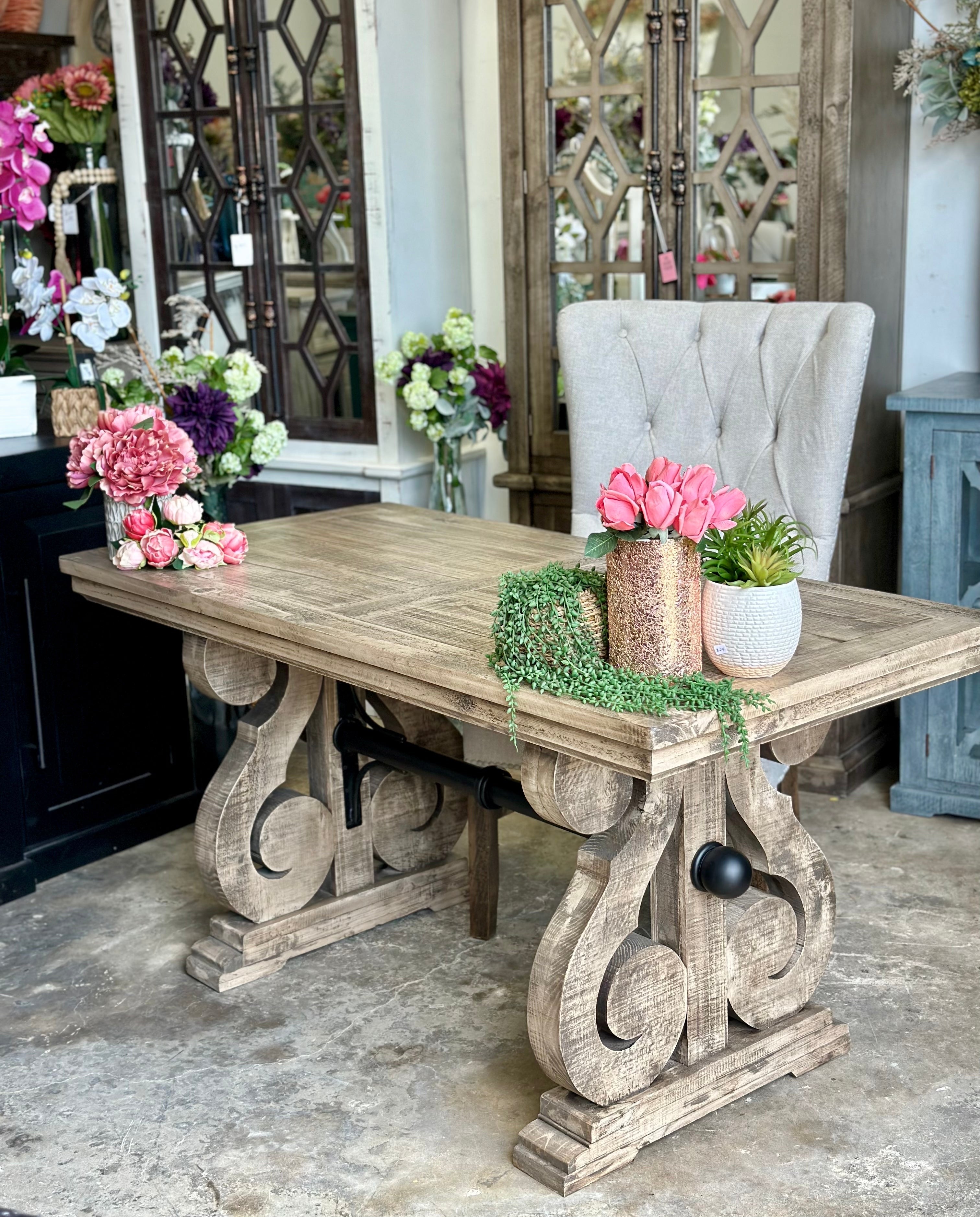 Desks – The Shabby Parlor