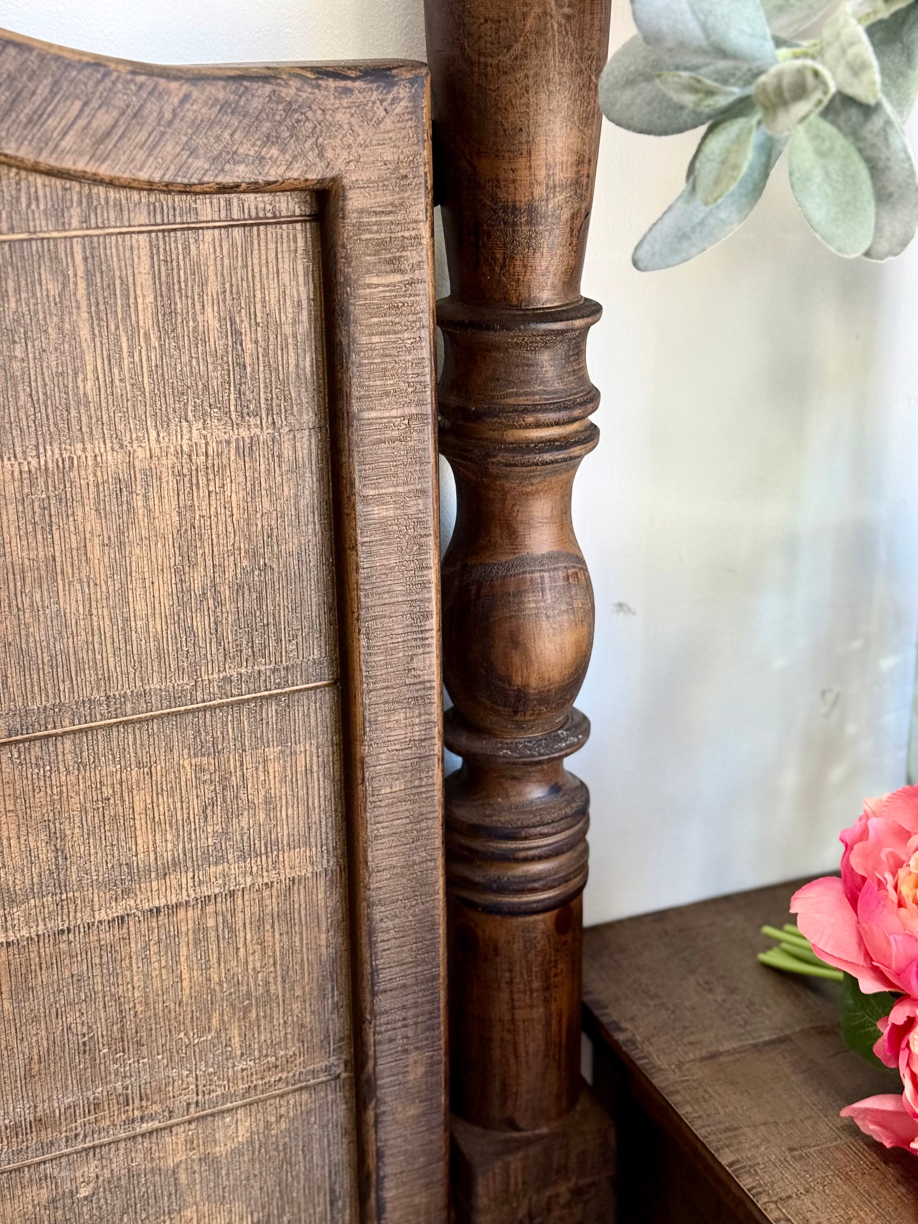 Willow King 4 Poster Bed-Honeywood™ – The Shabby Parlor