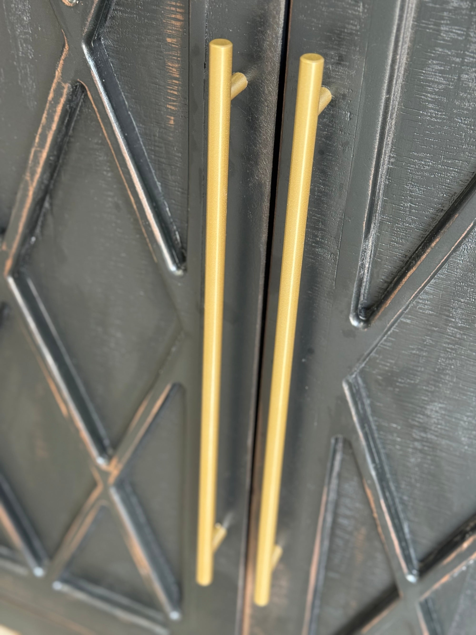 Grace 4 Door-Handrubbed Black/Gold – The Shabby Parlor