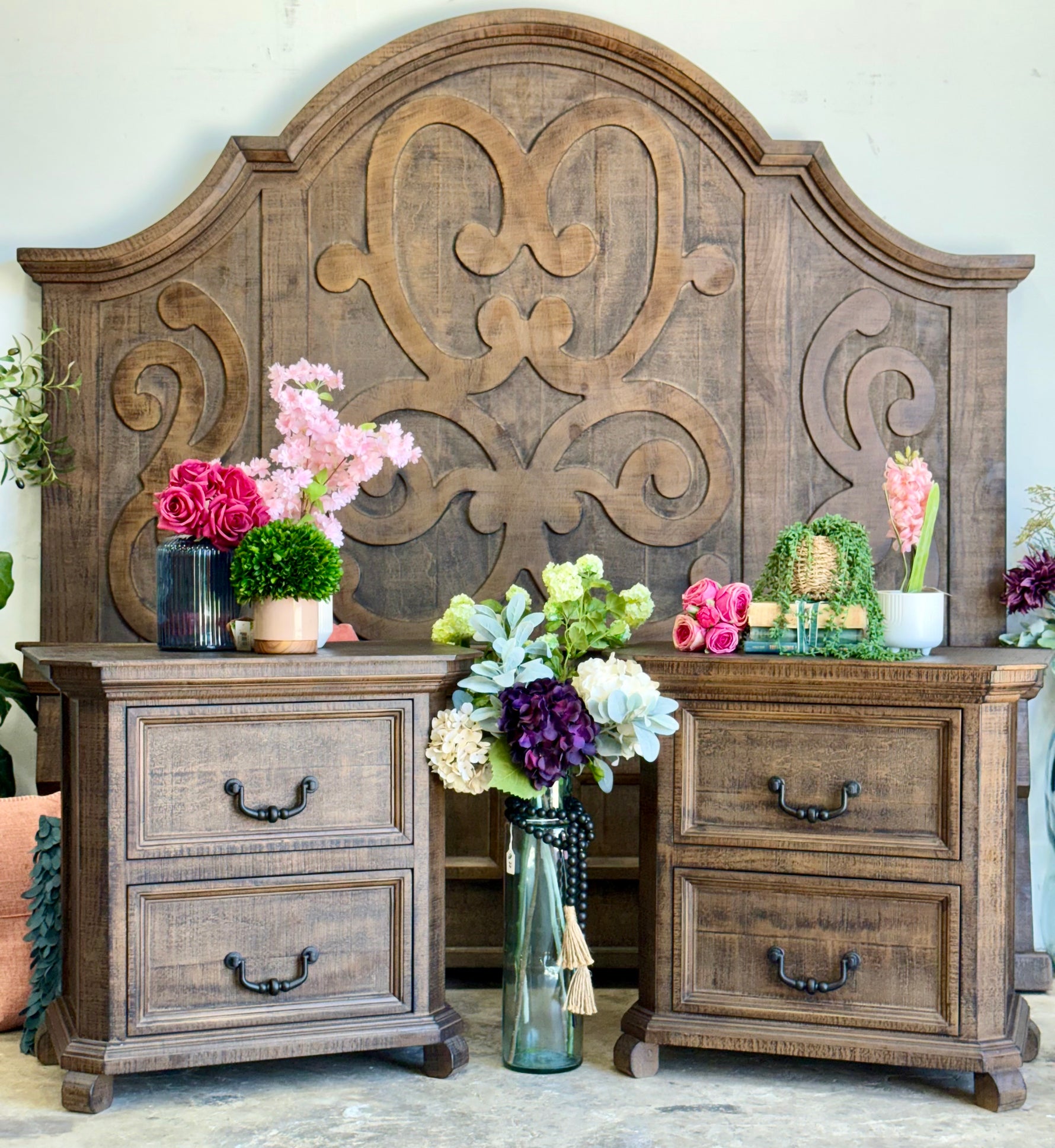 Harper Nightstand- Honeywood™ – The Shabby Parlor